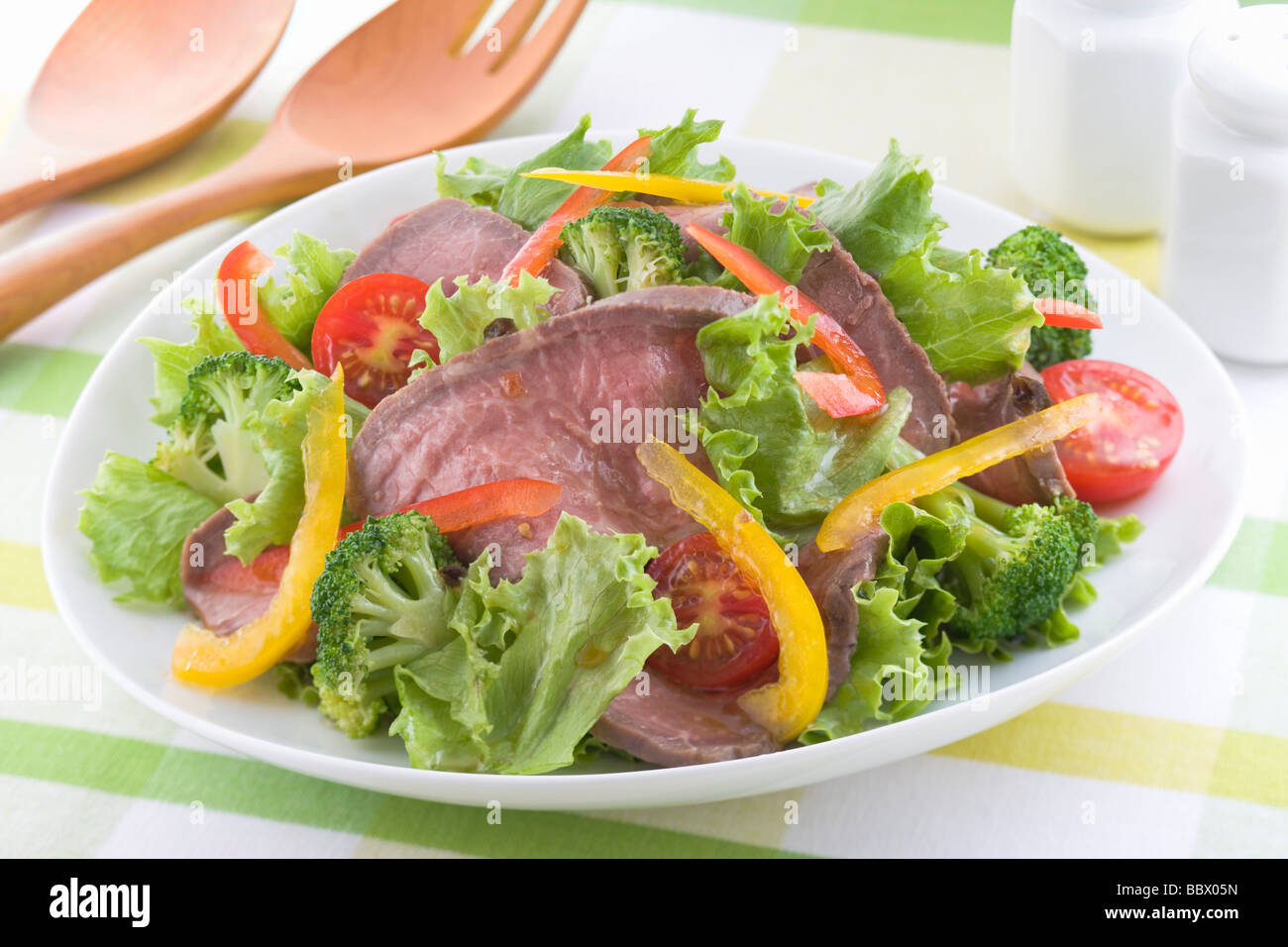 Food image of roast beef hi-res stock photography and images - Alamy