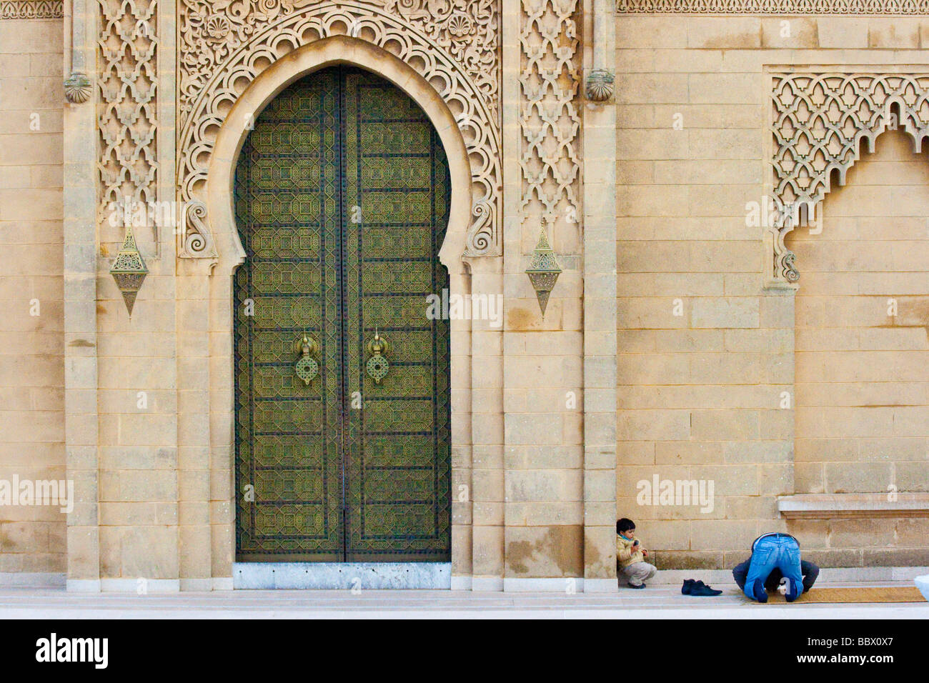 Man Praying at the Mausoleum of Mohammed V Rabat Morocco Stock Photo ...