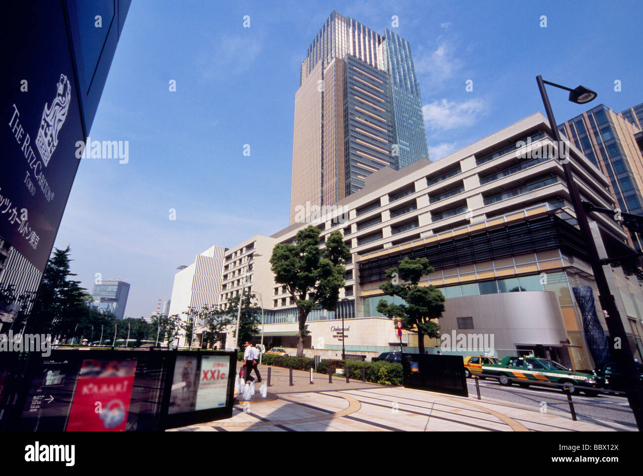 The roppongi tokyo hi-res stock photography and images - Alamy