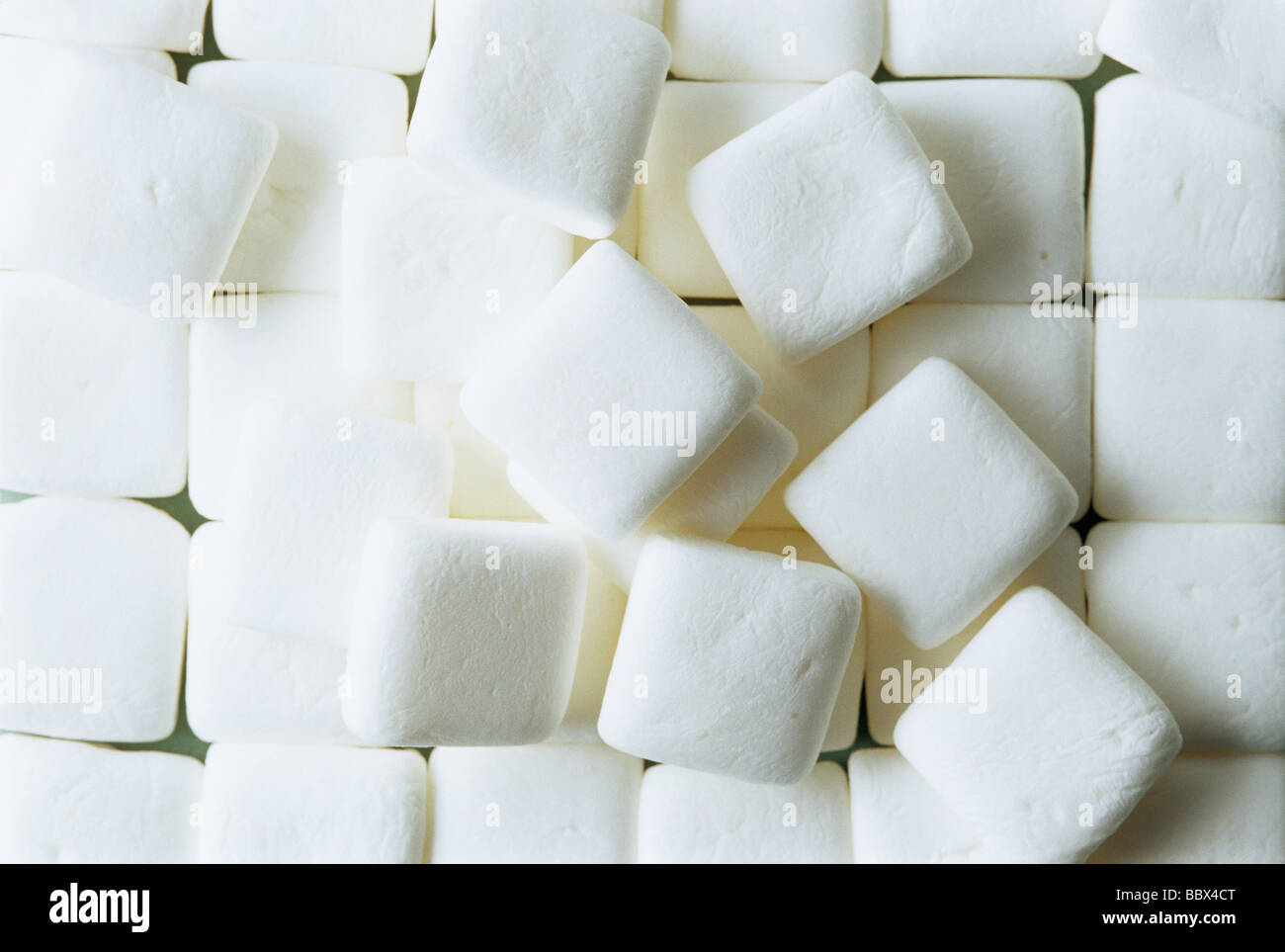Sugar lumps above hi-res stock photography and images - Alamy