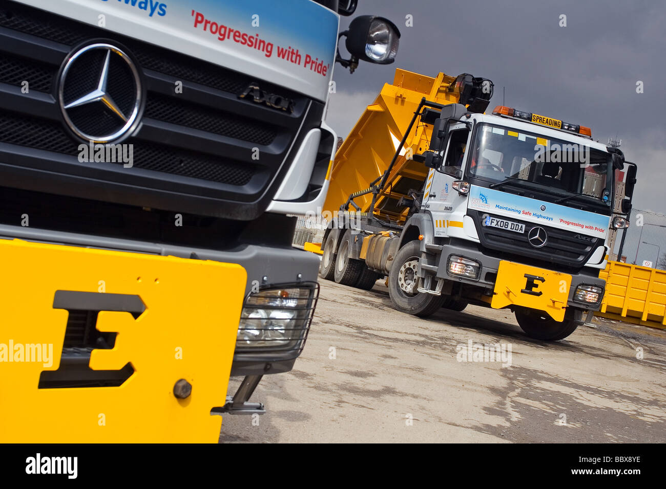 Waste collection vehicle hi-res stock photography and images - Alamy
