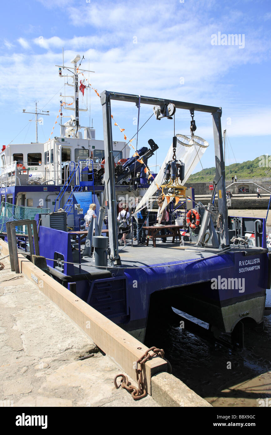 Oceanography boat hi-res stock photography and images - Alamy