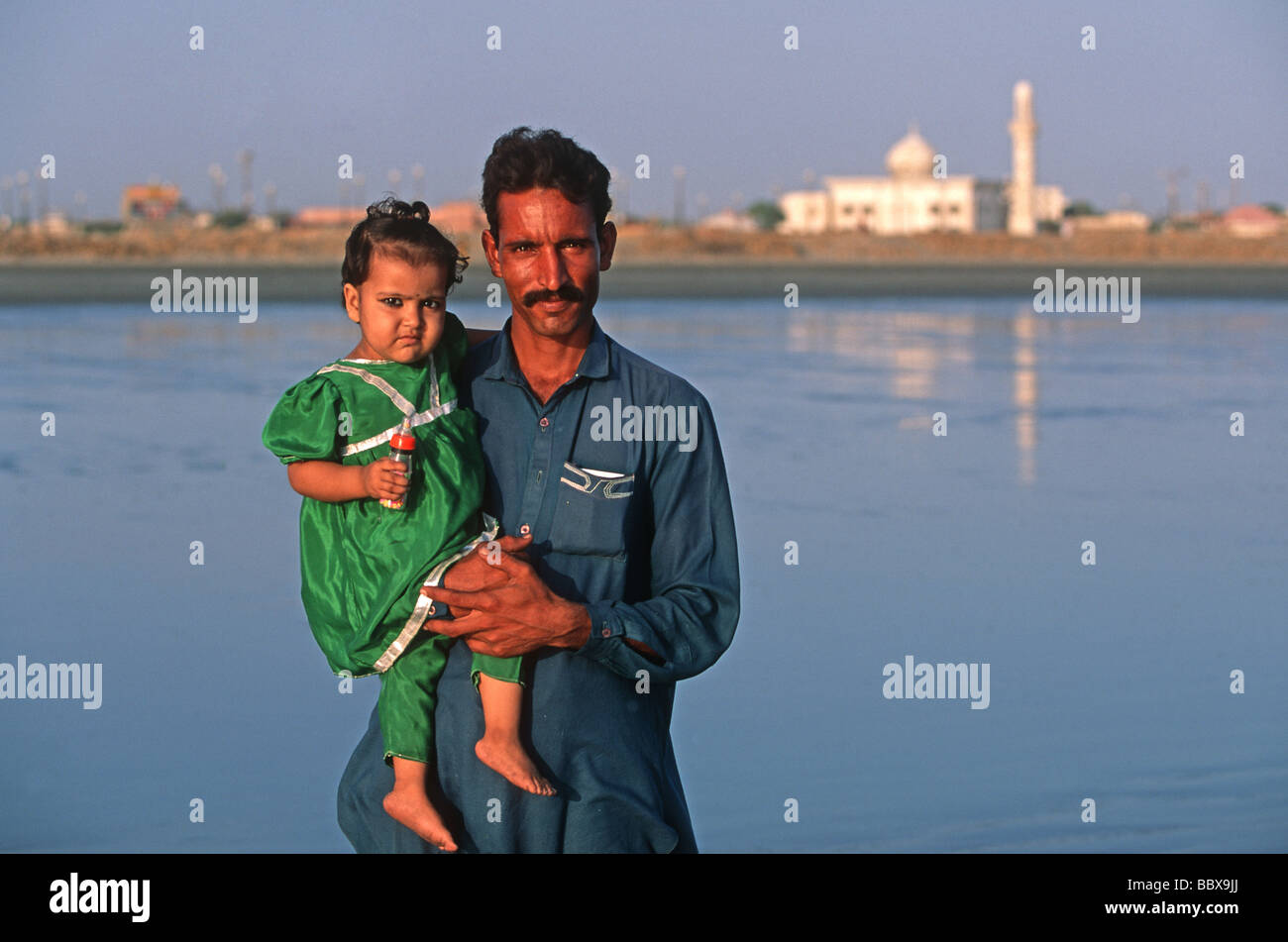 Clifton beach karachi pakistan hi-res stock photography and images - Alamy