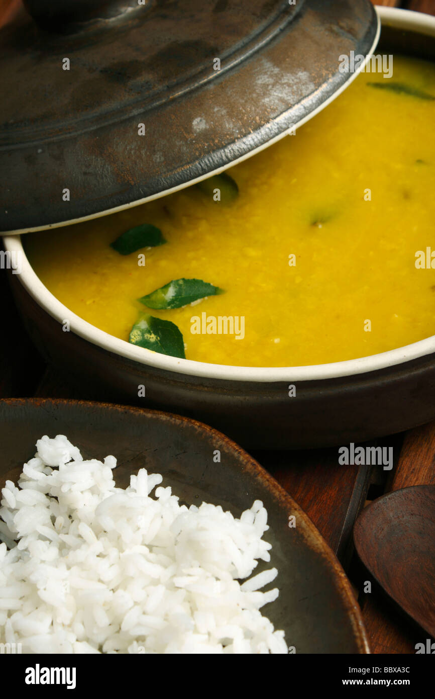 Maharashtra maharashtrian food marathi hi-res stock photography and ...