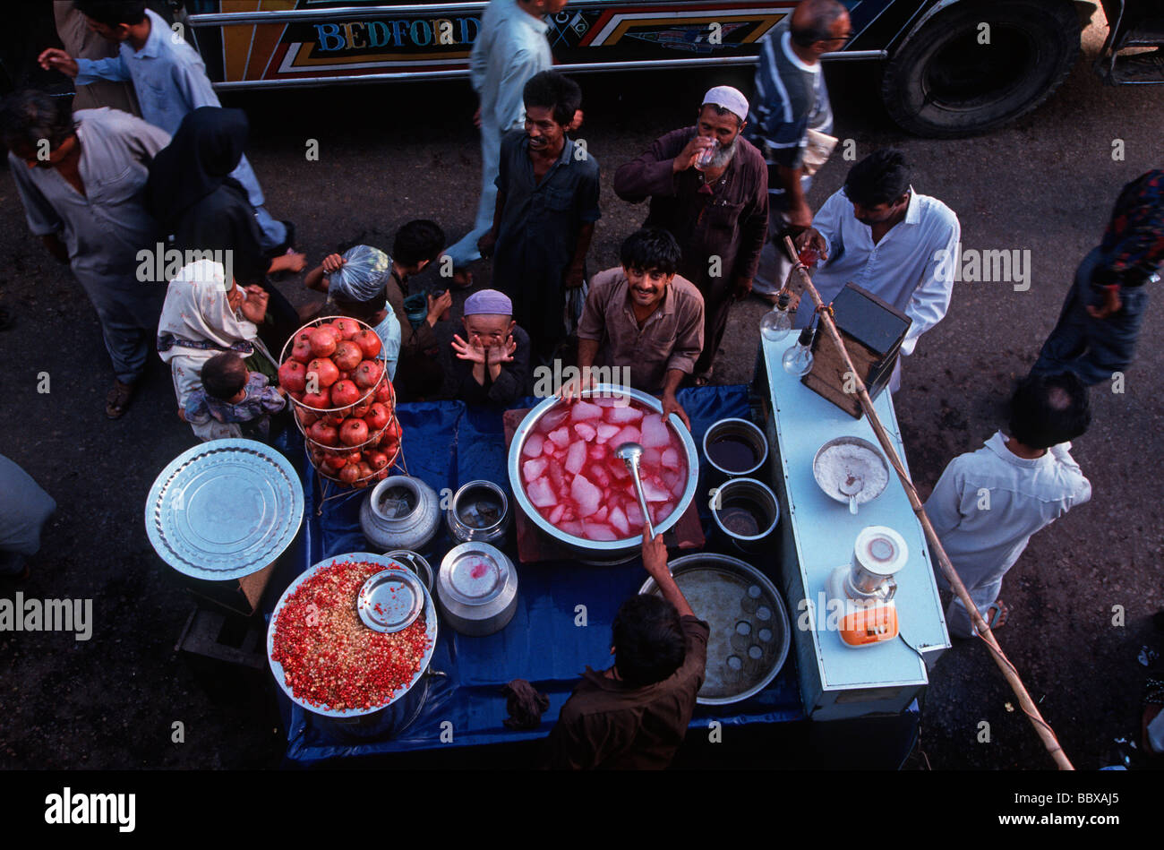 Pakistan Sind Region Karachi Saddar Bazaar Stock Photo - Alamy