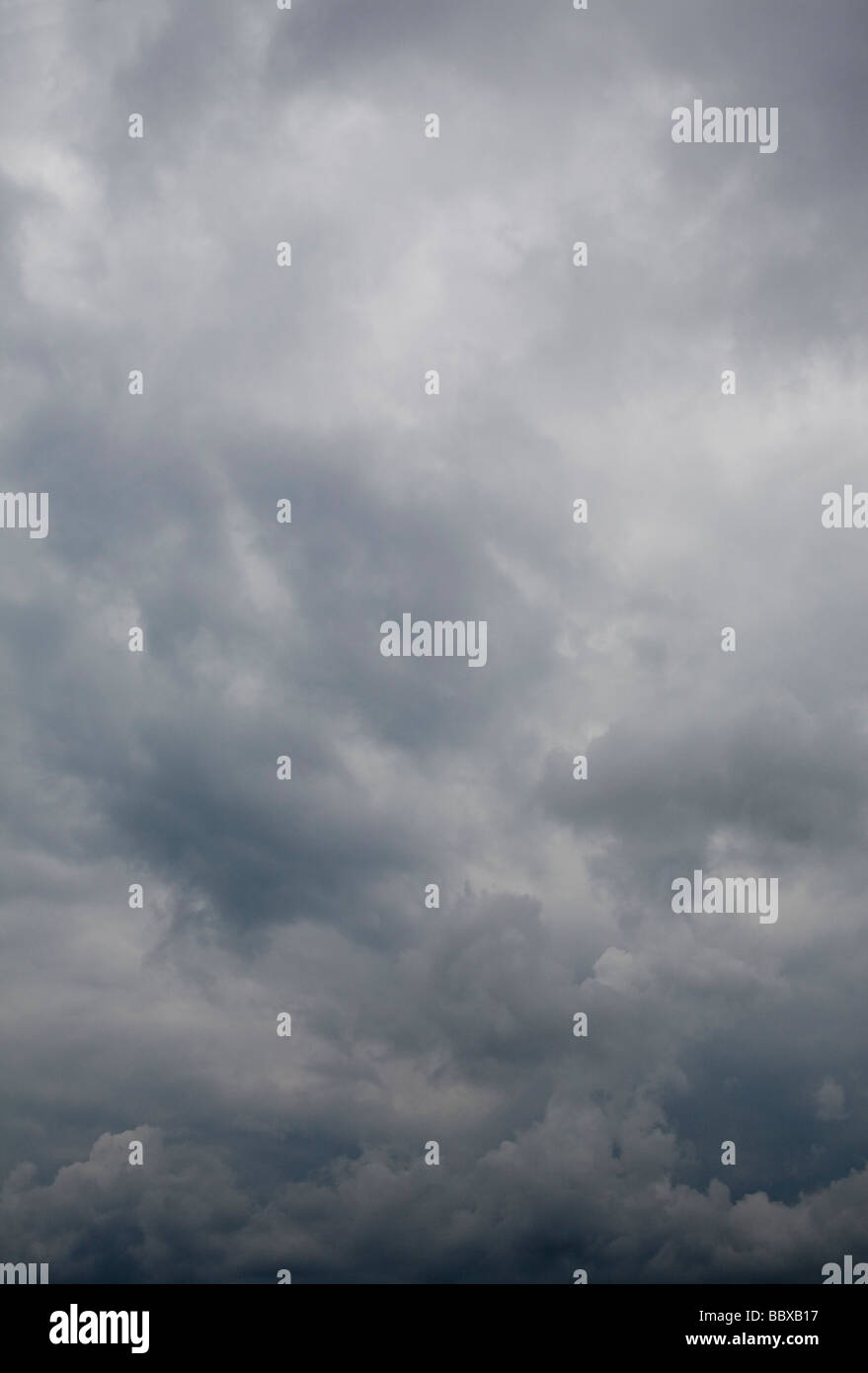 Portrait sky clouds hi-res stock photography and images - Alamy