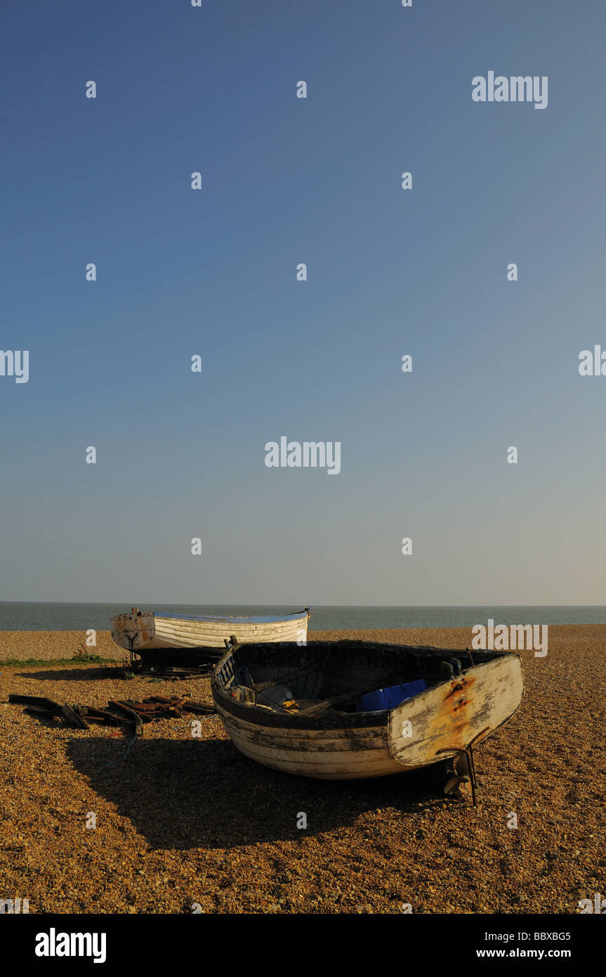 Row boats on beach hi-res stock photography and images - Alamy