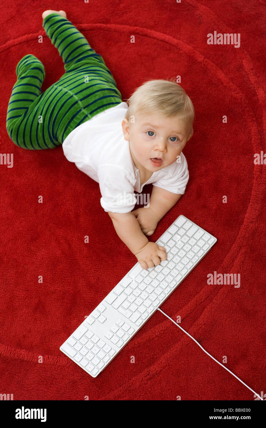 Prints on the keyboard hi-res stock photography and images - Alamy