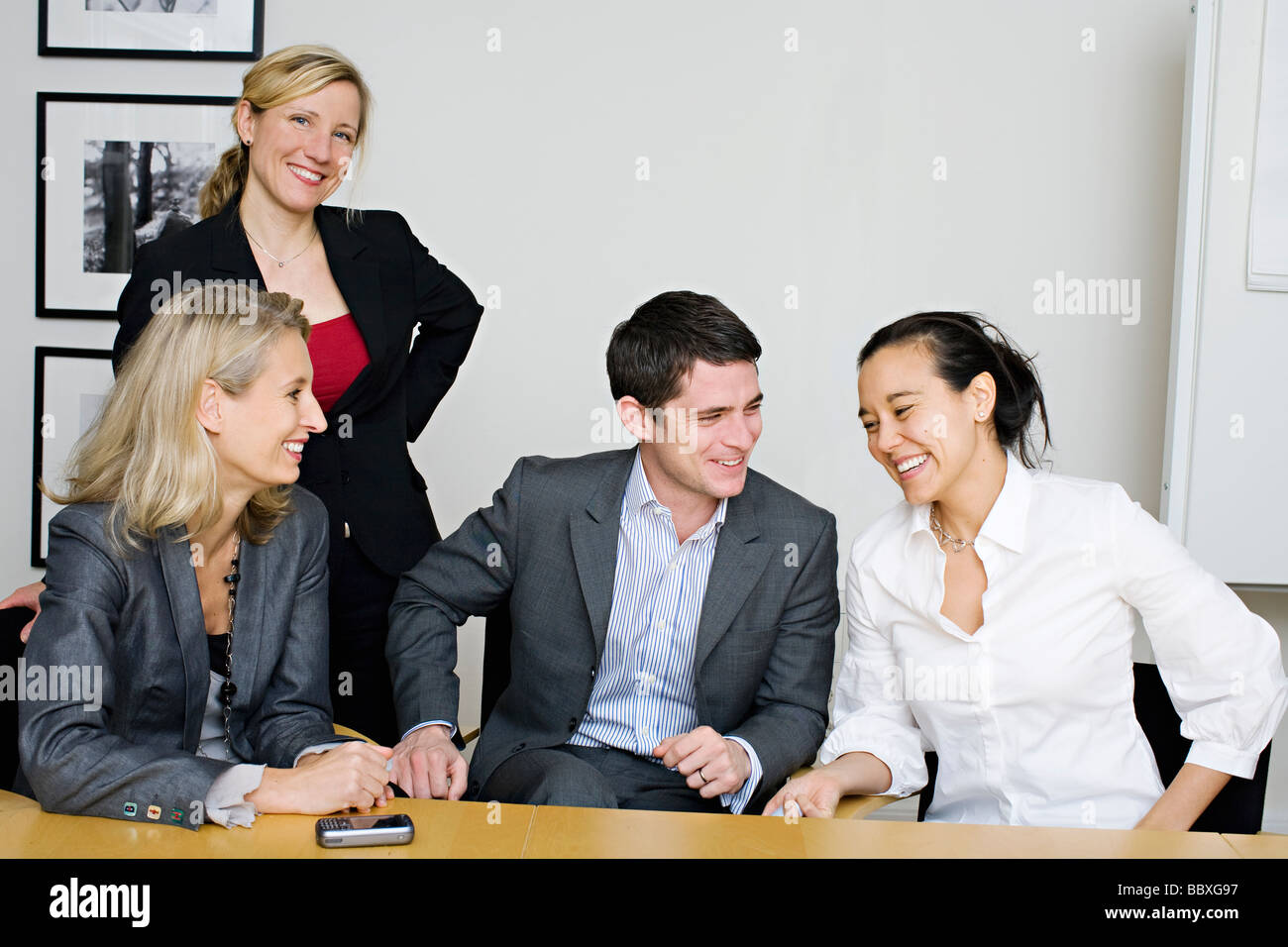 People inside sat at tables hi-res stock photography and images - Alamy