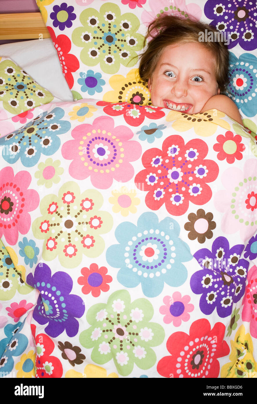 Happy quilts hi-res stock photography and images - Alamy