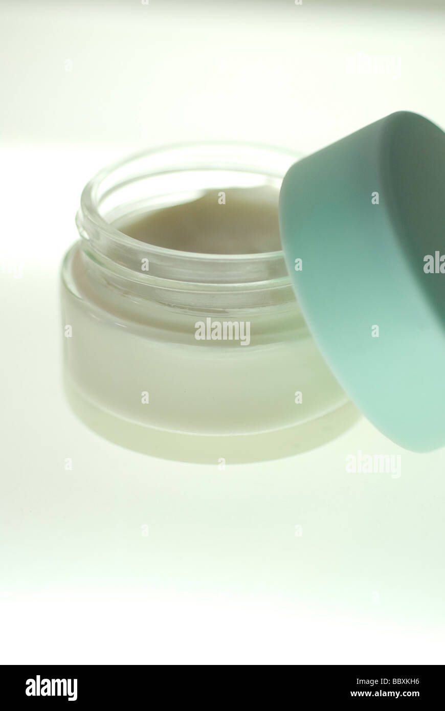 Face cream hi-res stock photography and images - Alamy