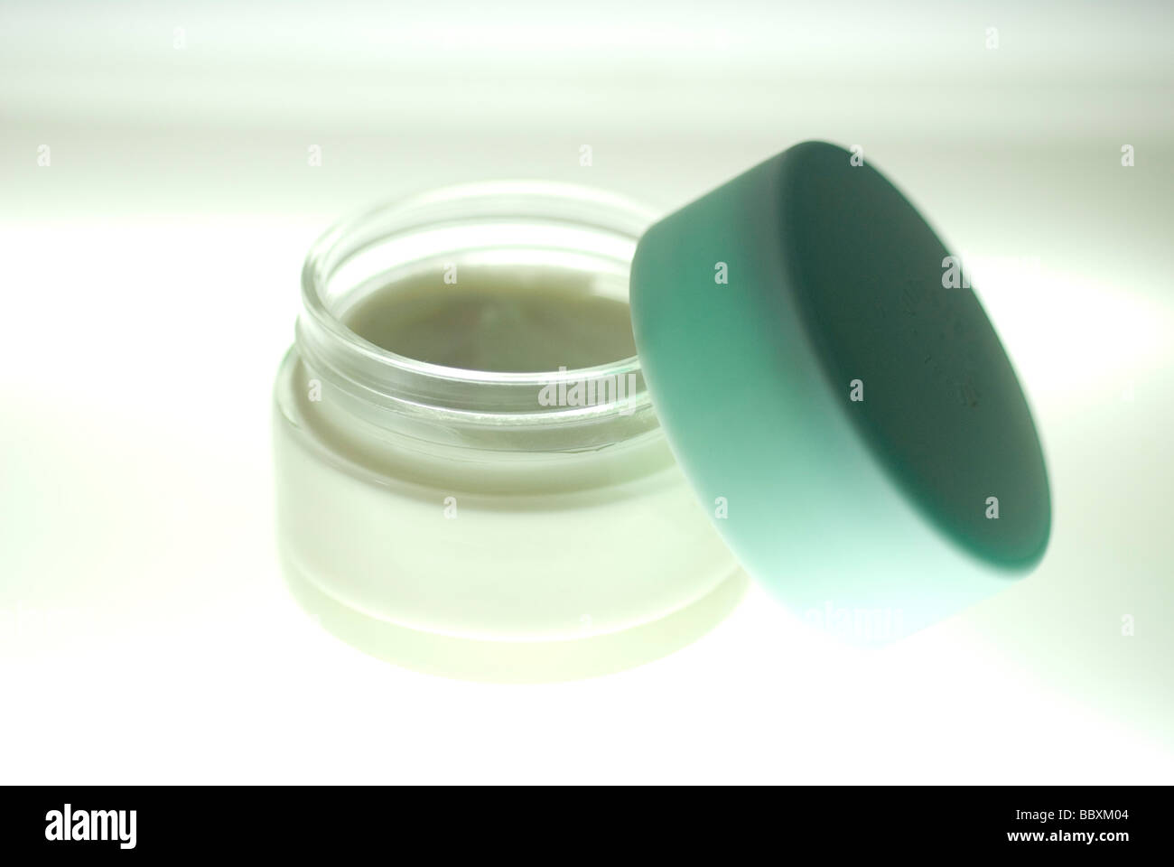 Face moisture cream hi-res stock photography and images - Alamy