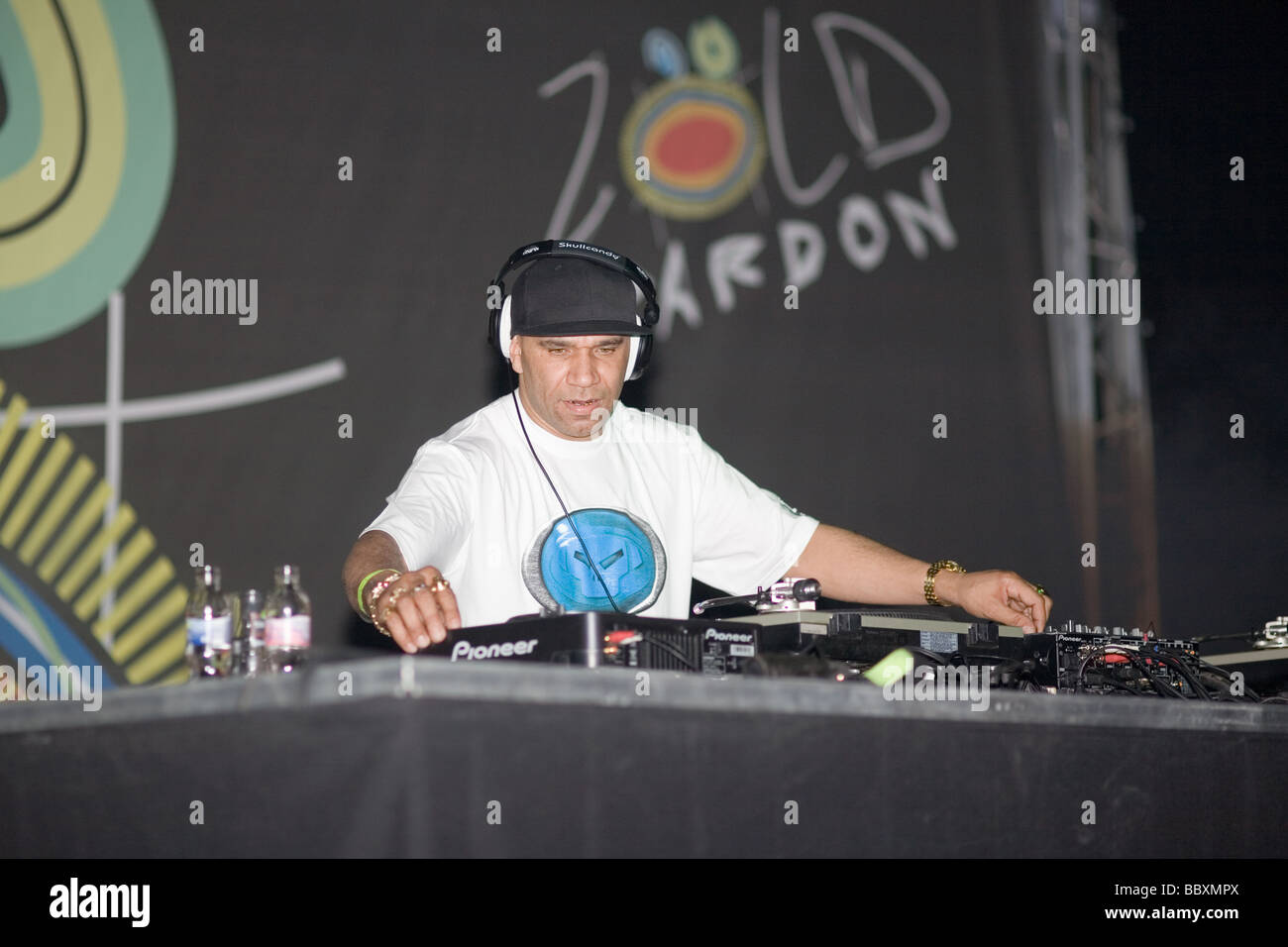 Stage 25 hi-res stock photography and images - Alamy