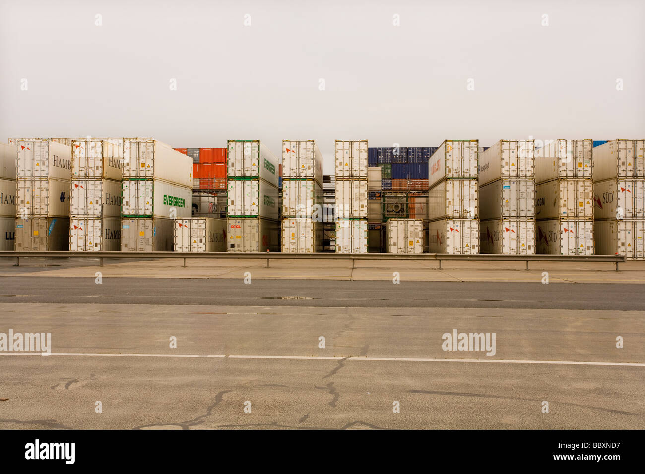 Stacked containers hi-res stock photography and images - Alamy