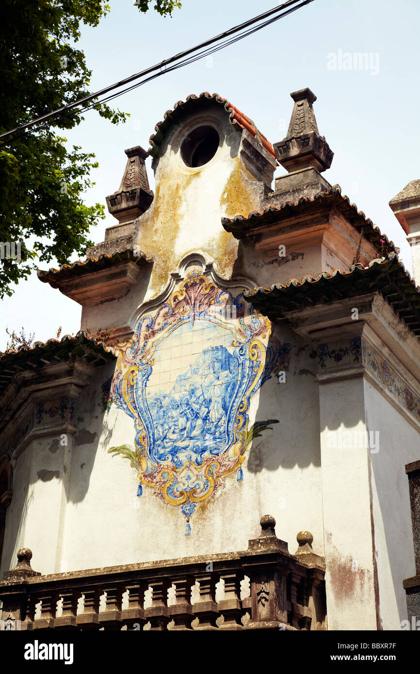 Building with mural sintra hi-res stock photography and images - Alamy