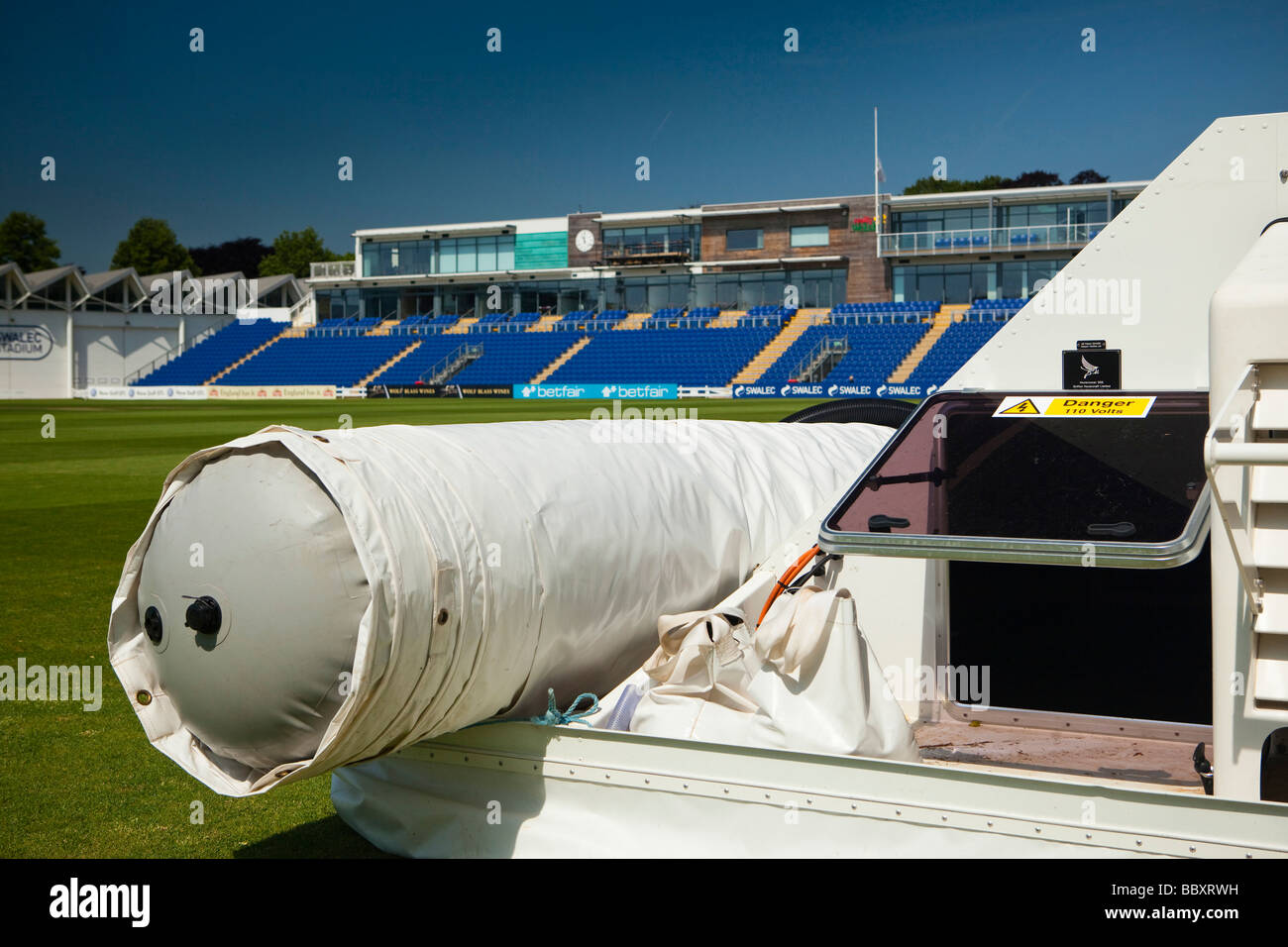 Glamorgan Cricket Club Paramount Sophia Gardens Cardiff South Glamorgan ...