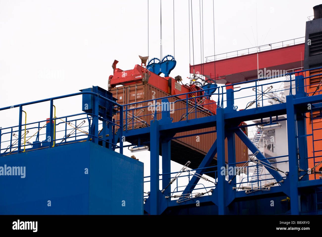 Panamax container ship hi-res stock photography and images - Alamy