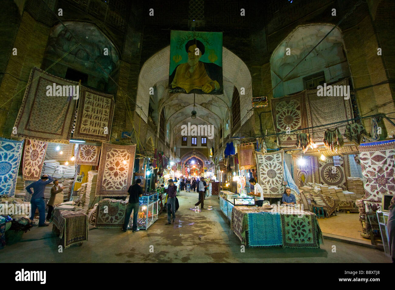 Iran bazaar hi-res stock photography and images - Alamy