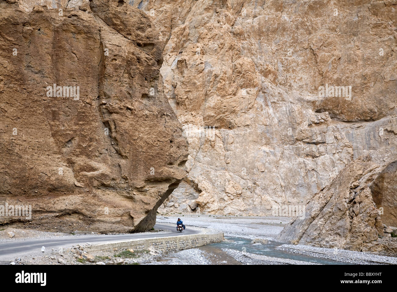 Biker on the road Manali-Leh. Near Upshi. Ladakh. India Stock Photo - Alamy