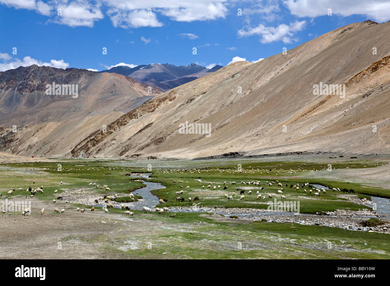 Gya river hi-res stock photography and images - Alamy