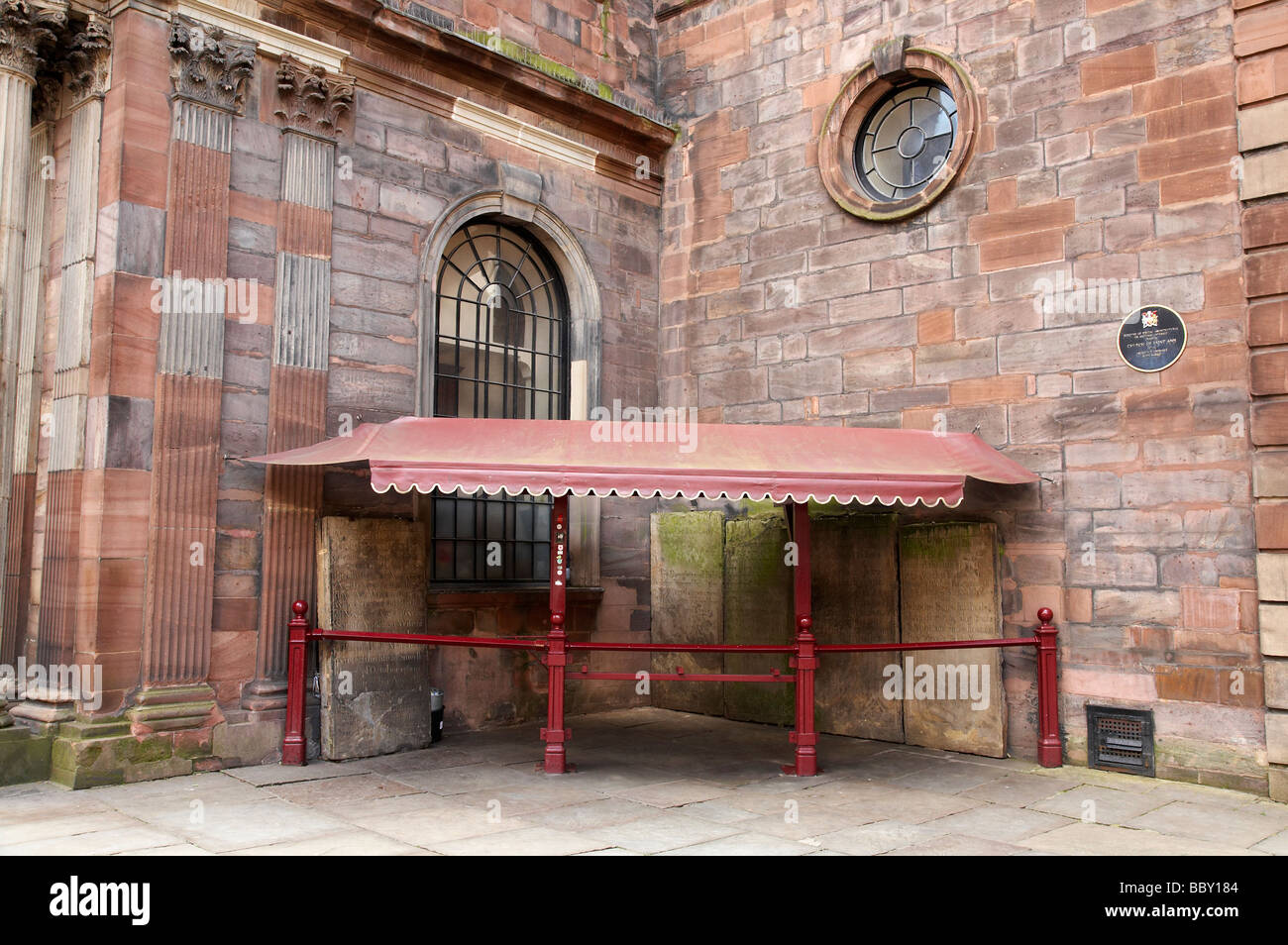 Empty flower stall in Manchester UK Stock Photo - Alamy
