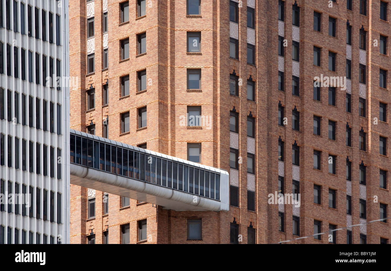 Skybridge connects historic and modern buildings in Detroit Stock Photo ...