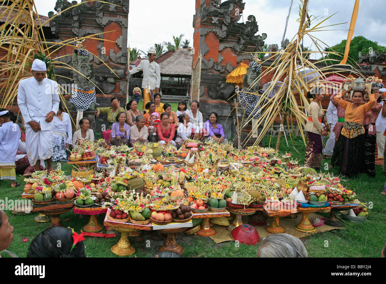 Brahmin food hi-res stock photography and images - Alamy