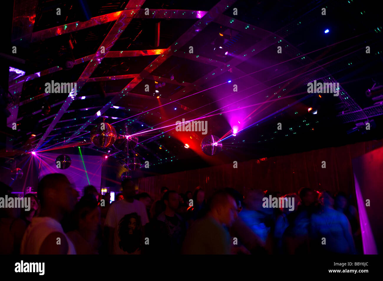 People dancing at a night club Stock Photo - Alamy