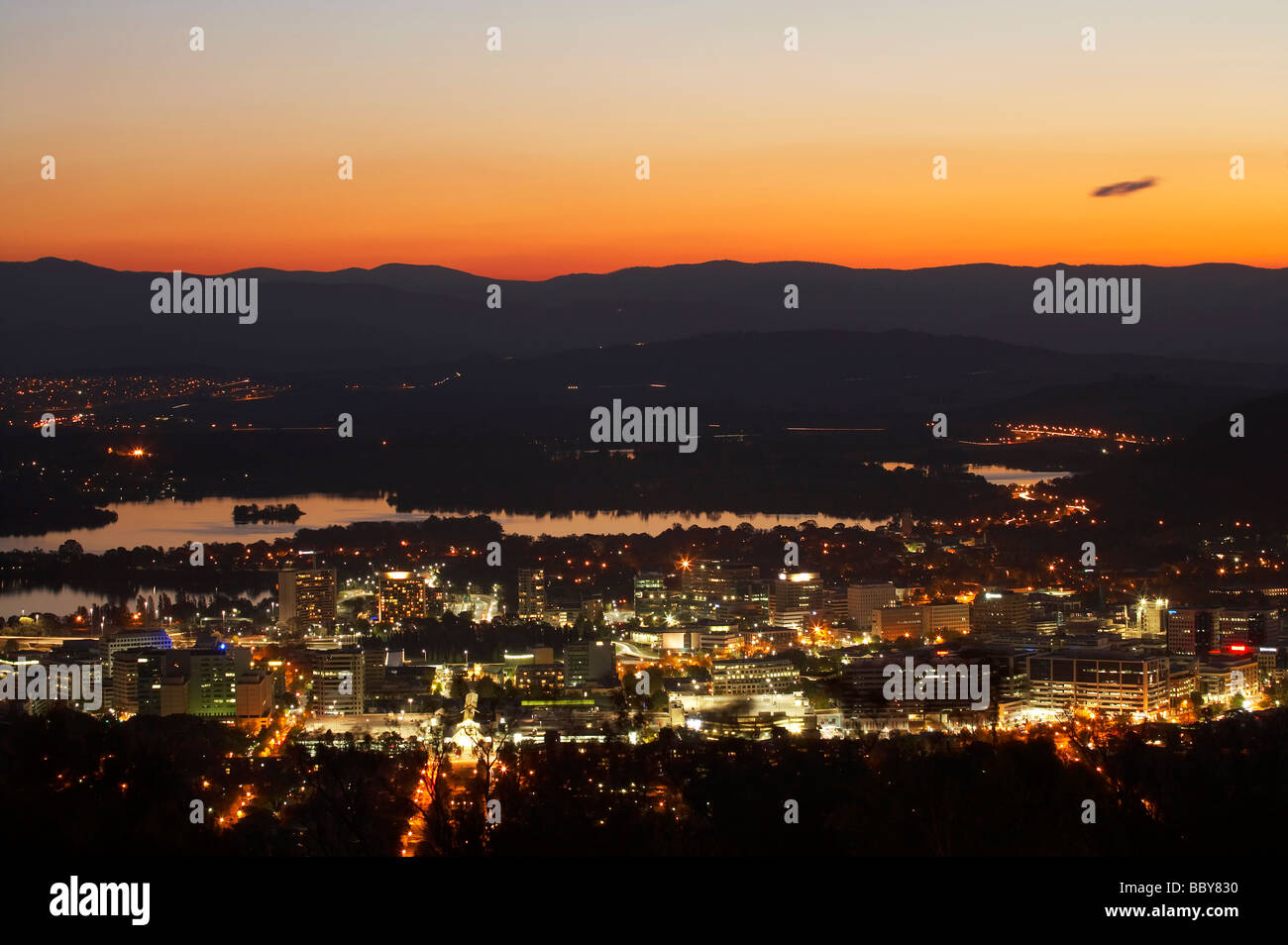 Canberra b hi-res stock photography and images - Alamy