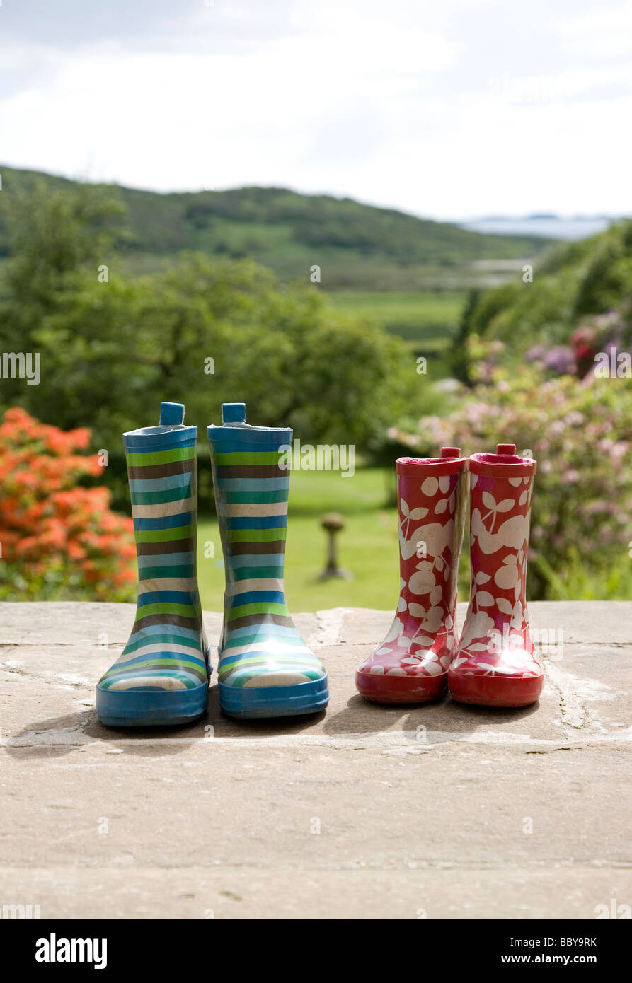 Childrens fun on garden hi-res stock photography and images - Alamy