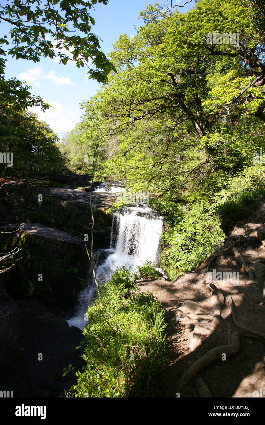 The Sqwd-Clun-Gwyn waterfall on the River Mellte near the village of ...
