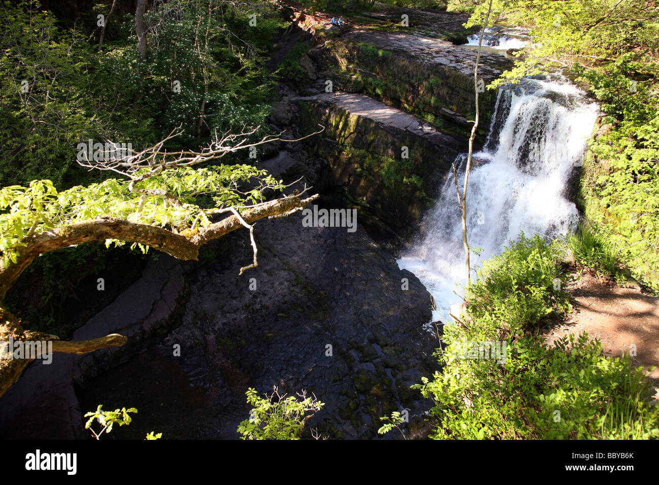 The Sqwd-Clun-Gwyn waterfall on the River Mellte near the village of ...