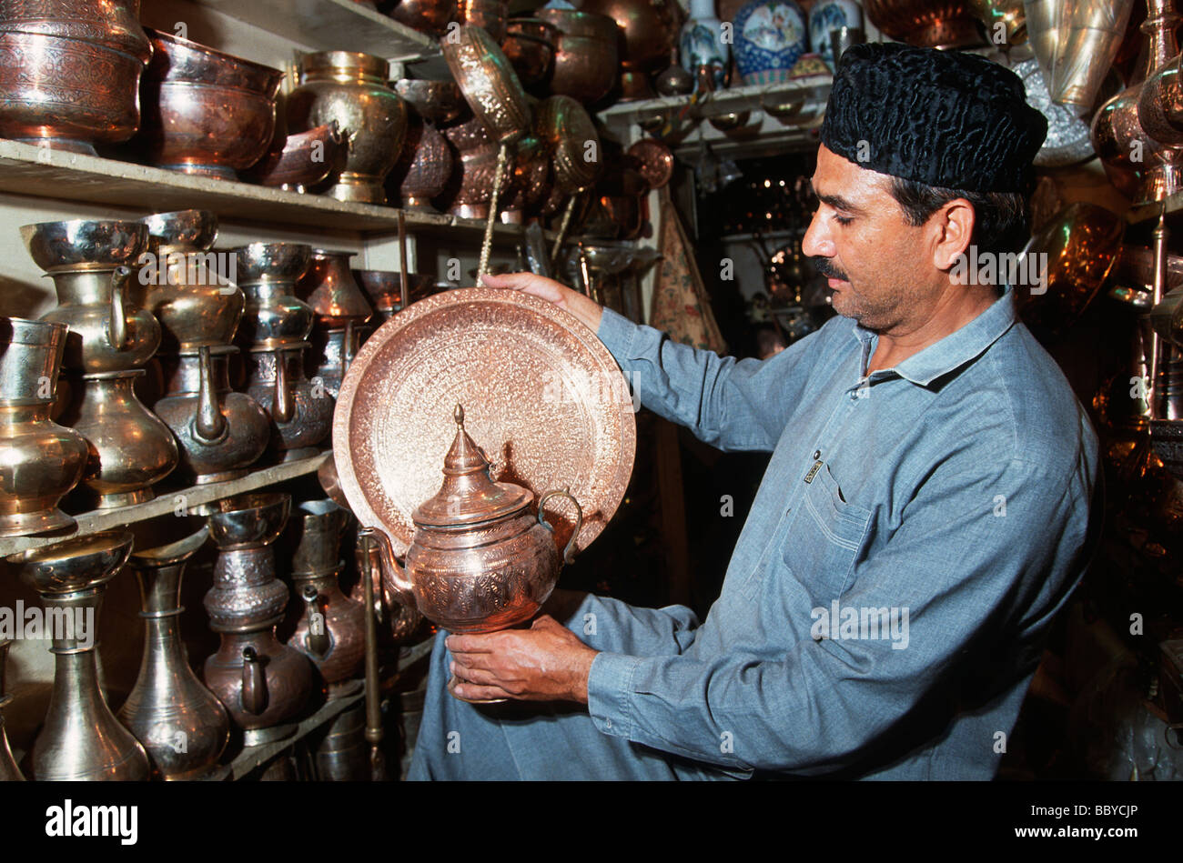 Peshawar Bazaar, Pakistan Stock Photos & Peshawar Bazaar, Pakistan ...