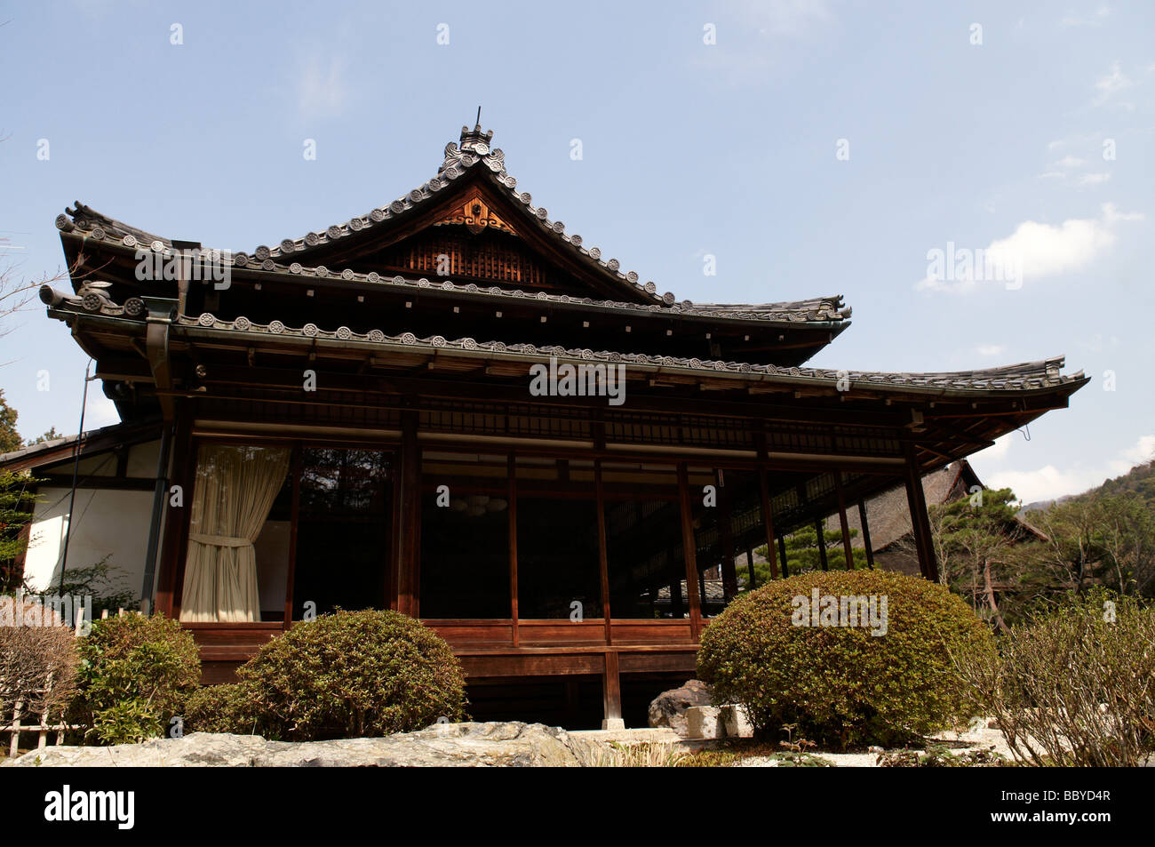 Traditional wooden building hi-res stock photography and images - Alamy