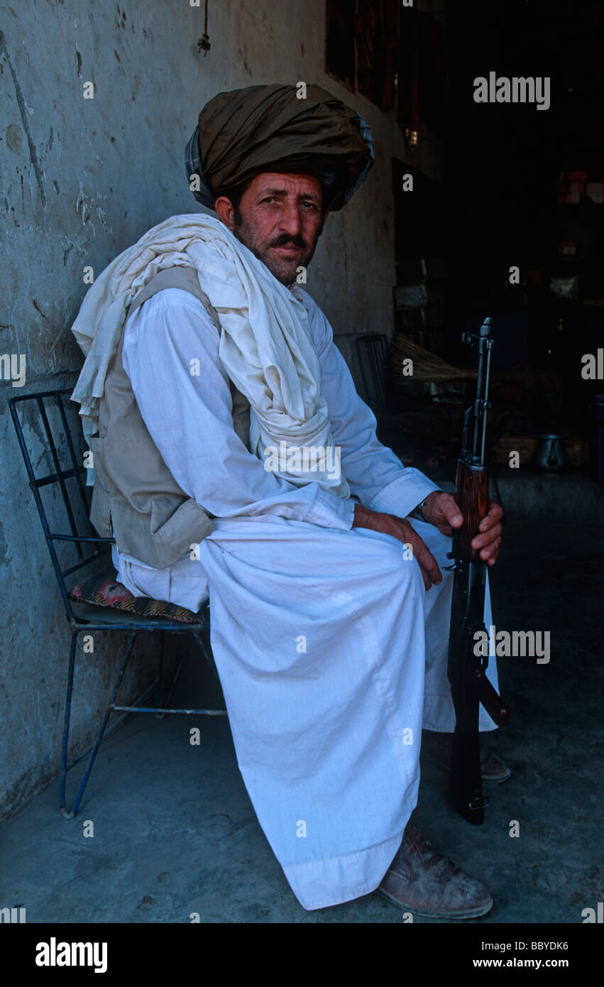 Pakistan N W Frontier Province village of Darra Adam Khel gun factory ...