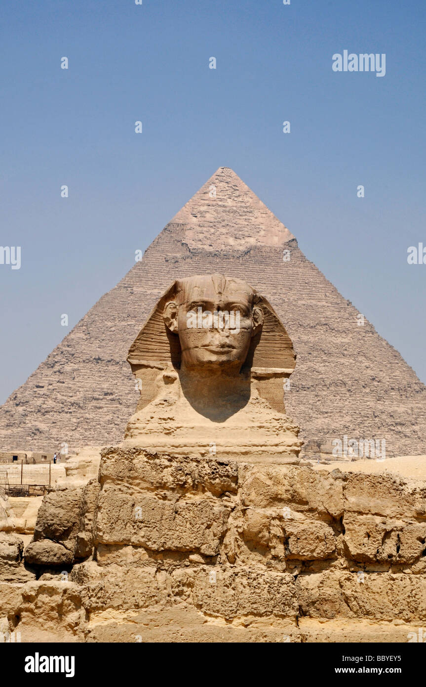 Spinx and Pyramid, Gizah, Cairo, Egypt Stock Photo - Alamy