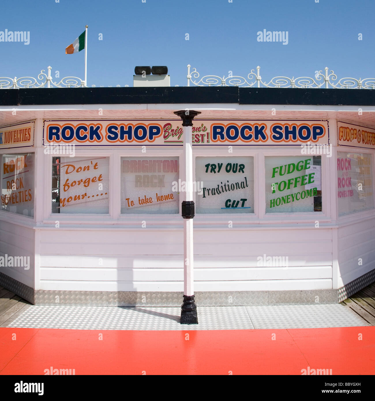 Rock shop brighton hi-res stock photography and images - Alamy