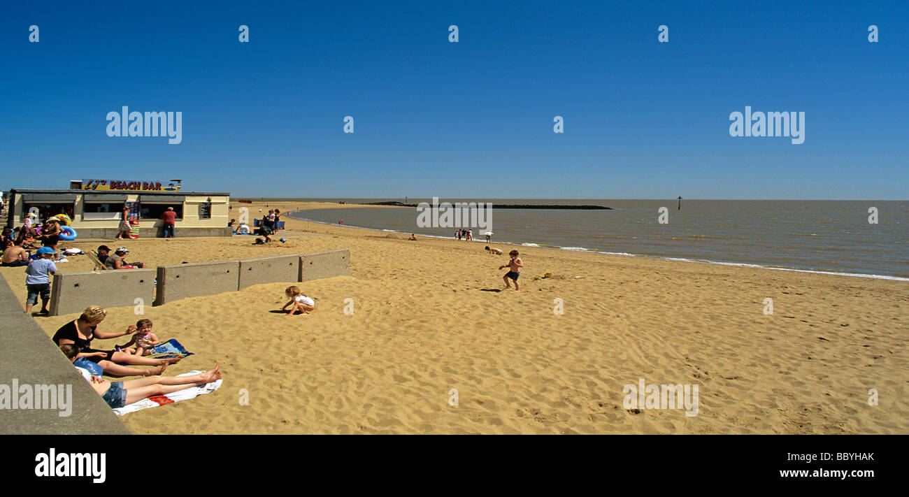 Jaywick beach hi-res stock photography and images - Alamy