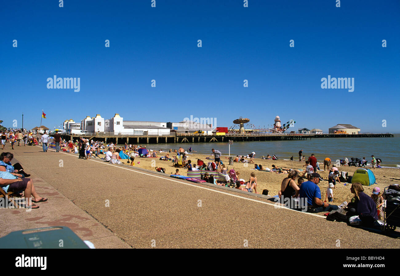 Clacton essex hi-res stock photography and images - Alamy