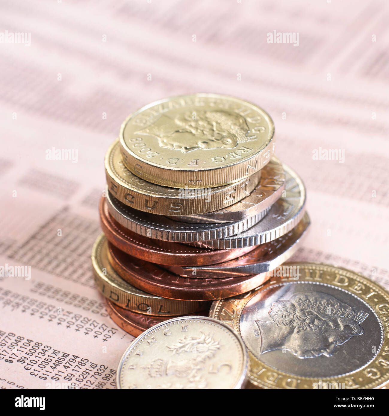 Uk pounds queen elizabeth ii hi-res stock photography and images - Alamy