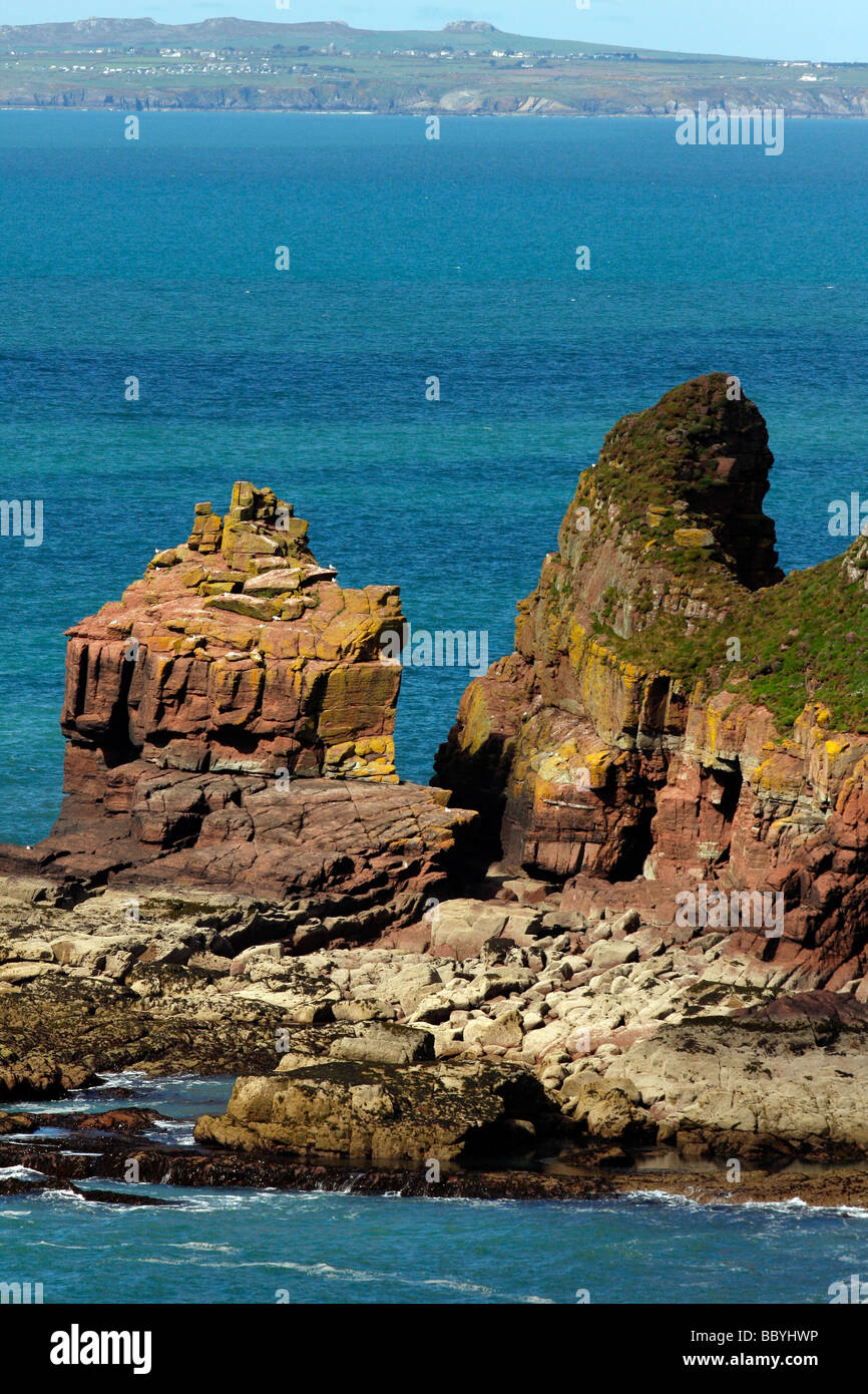 Tower point the Rhinos head St Brides Bay Pembrokeshire coastline West ...