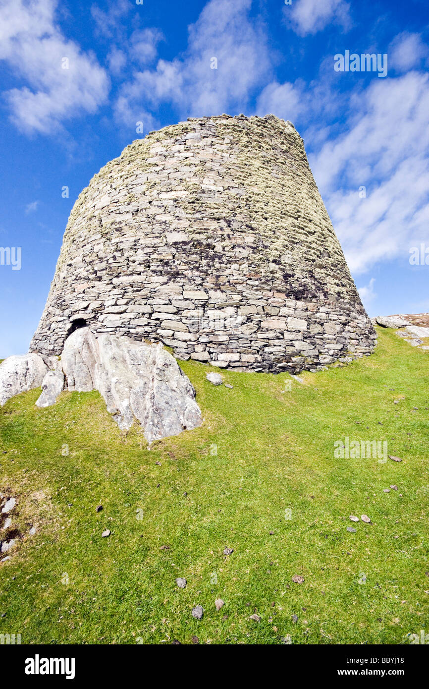 Doune carloway broch hi-res stock photography and images - Alamy