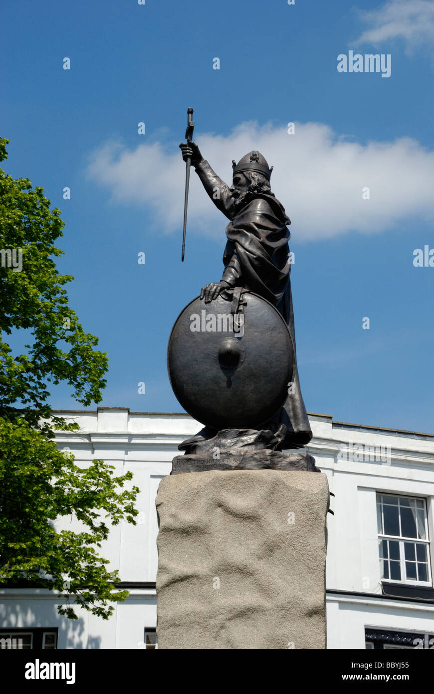 King alfred monument hi-res stock photography and images - Alamy