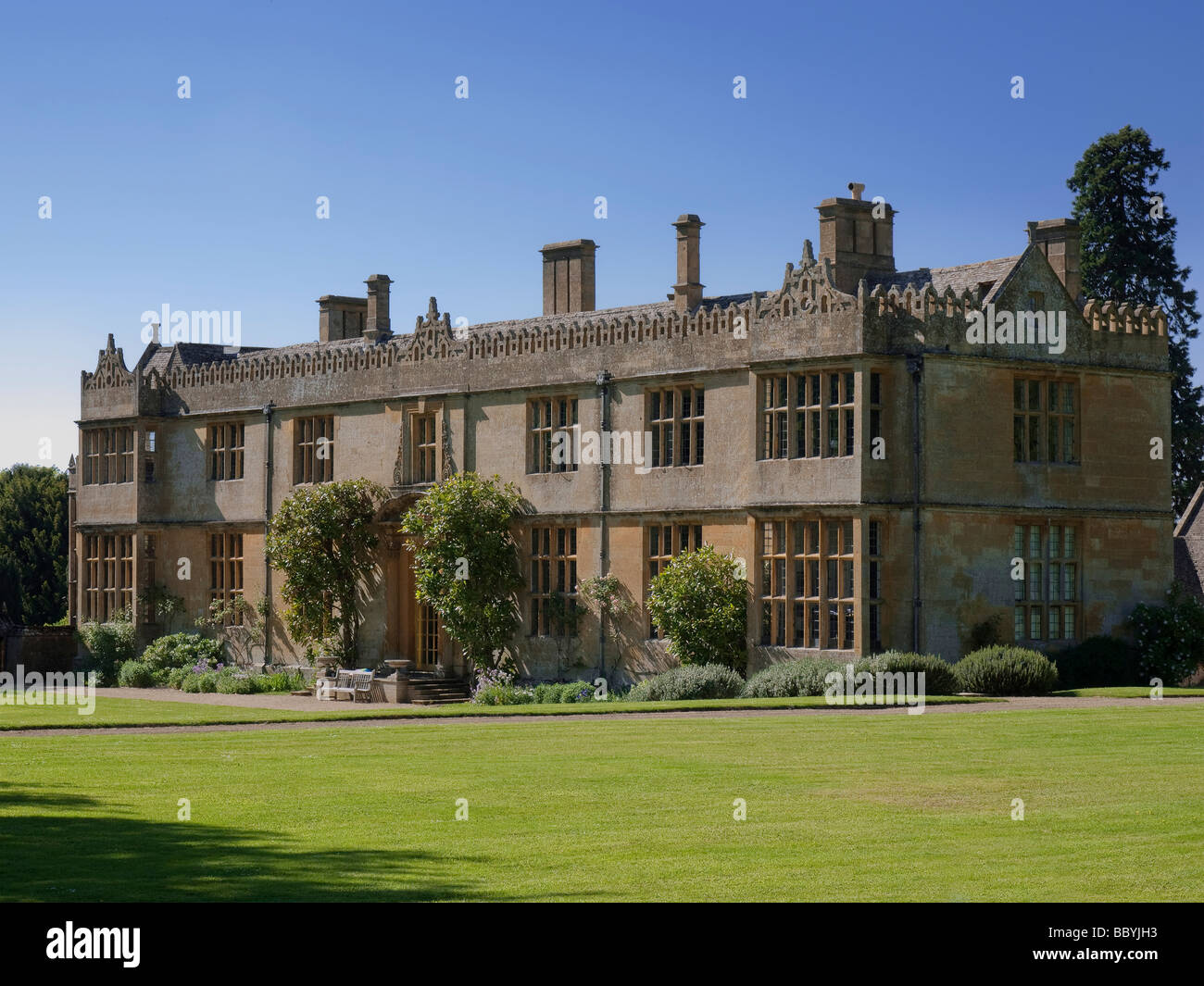 The exterior of a Stately Home Stock Photo - Alamy