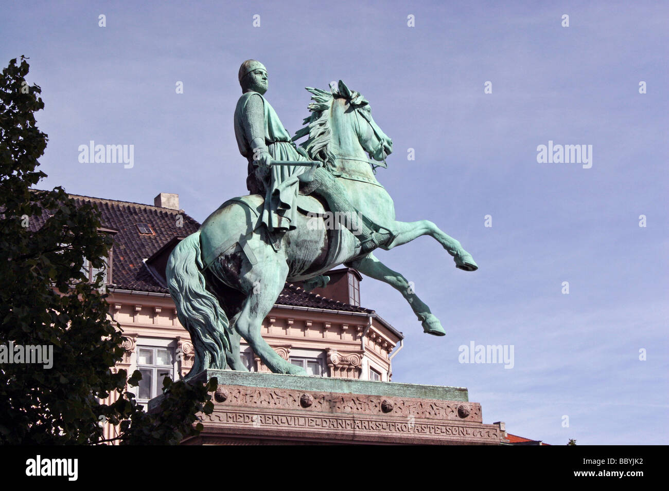 Horse statue copenhagen hi-res stock photography and images - Alamy