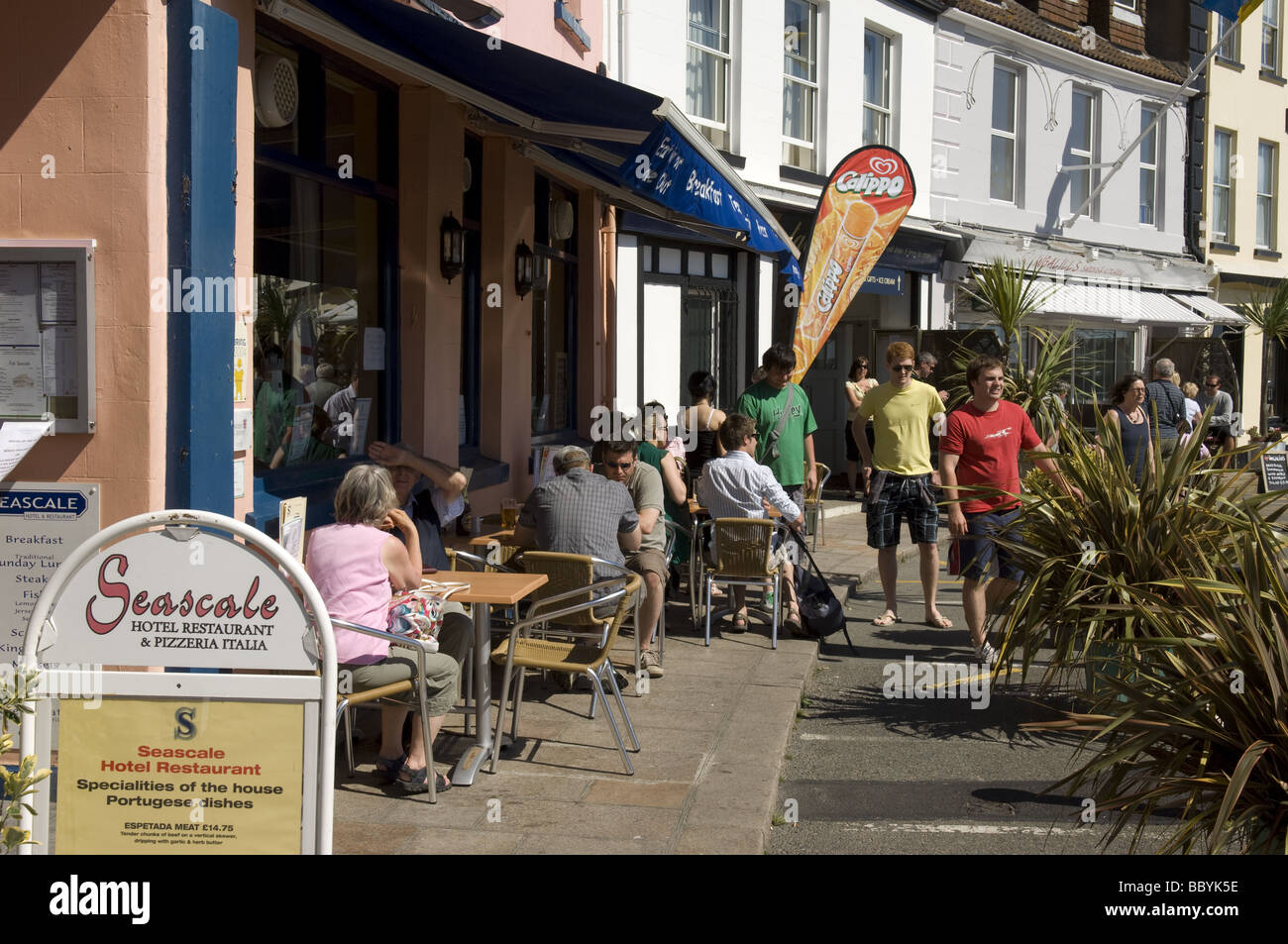 Restaurants Gorey High Resolution Stock Photography and Images - Alamy