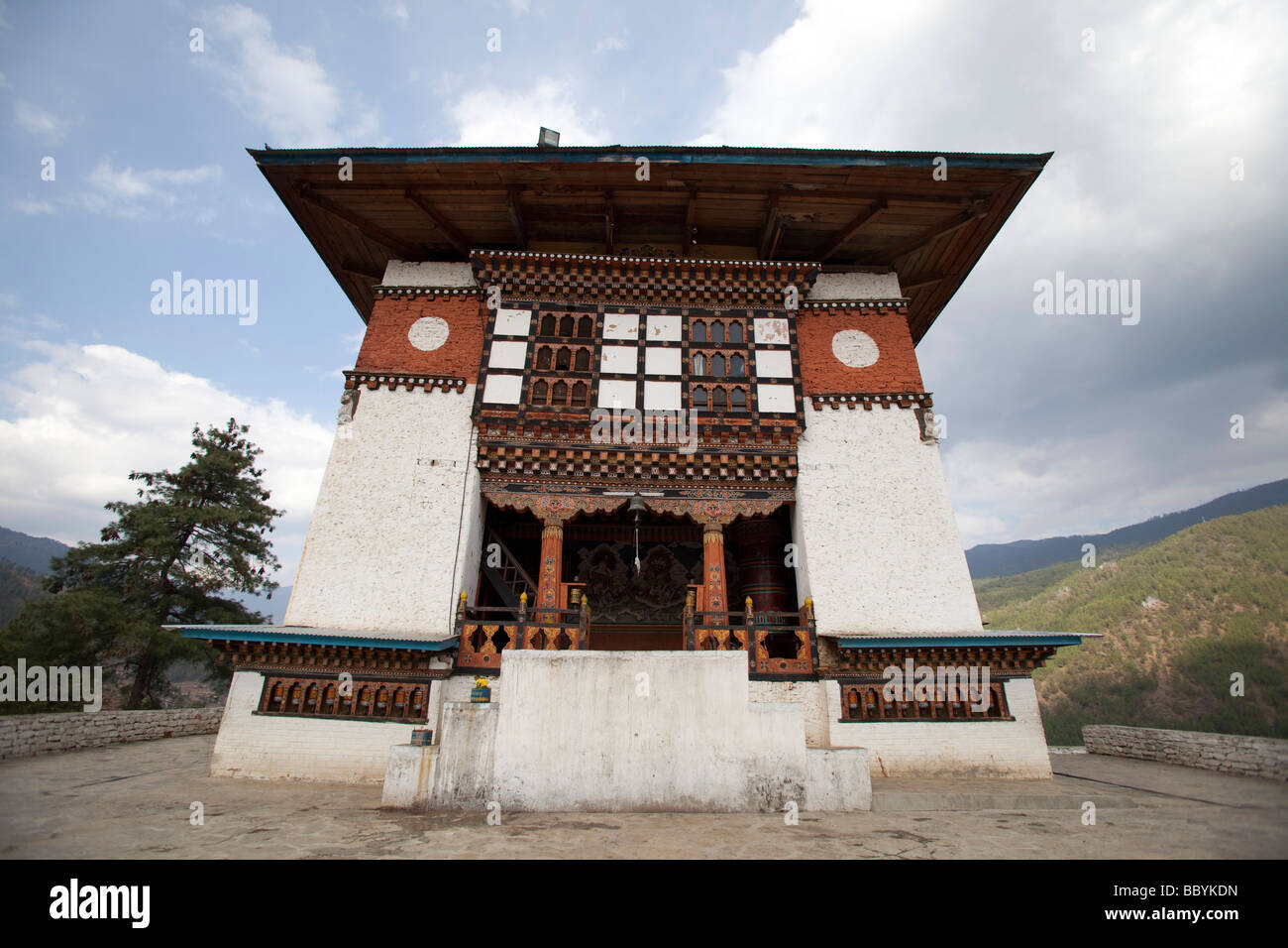 Tashi Chho Dzong Bhutan Stock Photo - Alamy