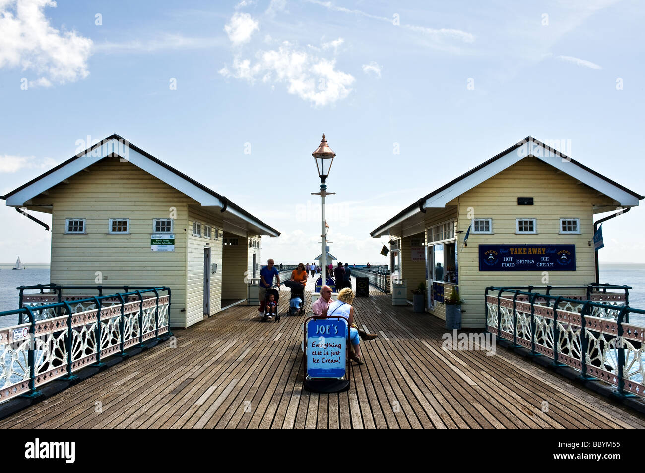 The pier at Penarth in South Wales. Photo by Gordon Scammell Stock ...