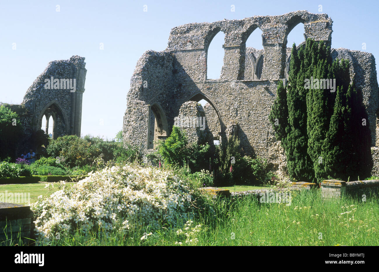 Monastic ruin norfolk hi-res stock photography and images - Alamy