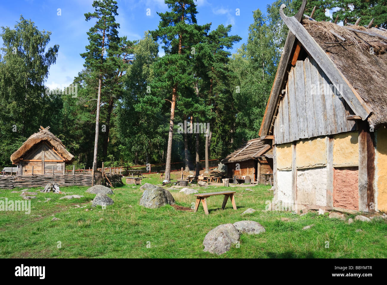 Viking house hi-res stock photography and images - Alamy